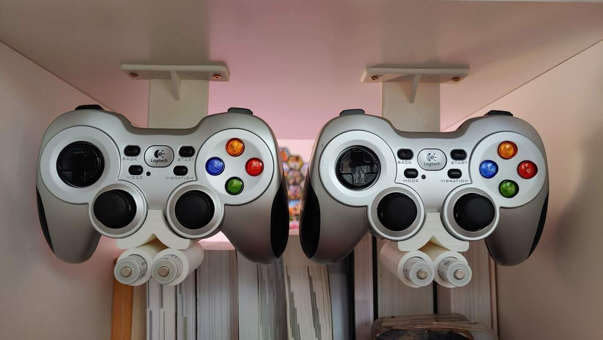 Oferta Especial: Controle Sem Fio Logitech F710 está com 10% de ...