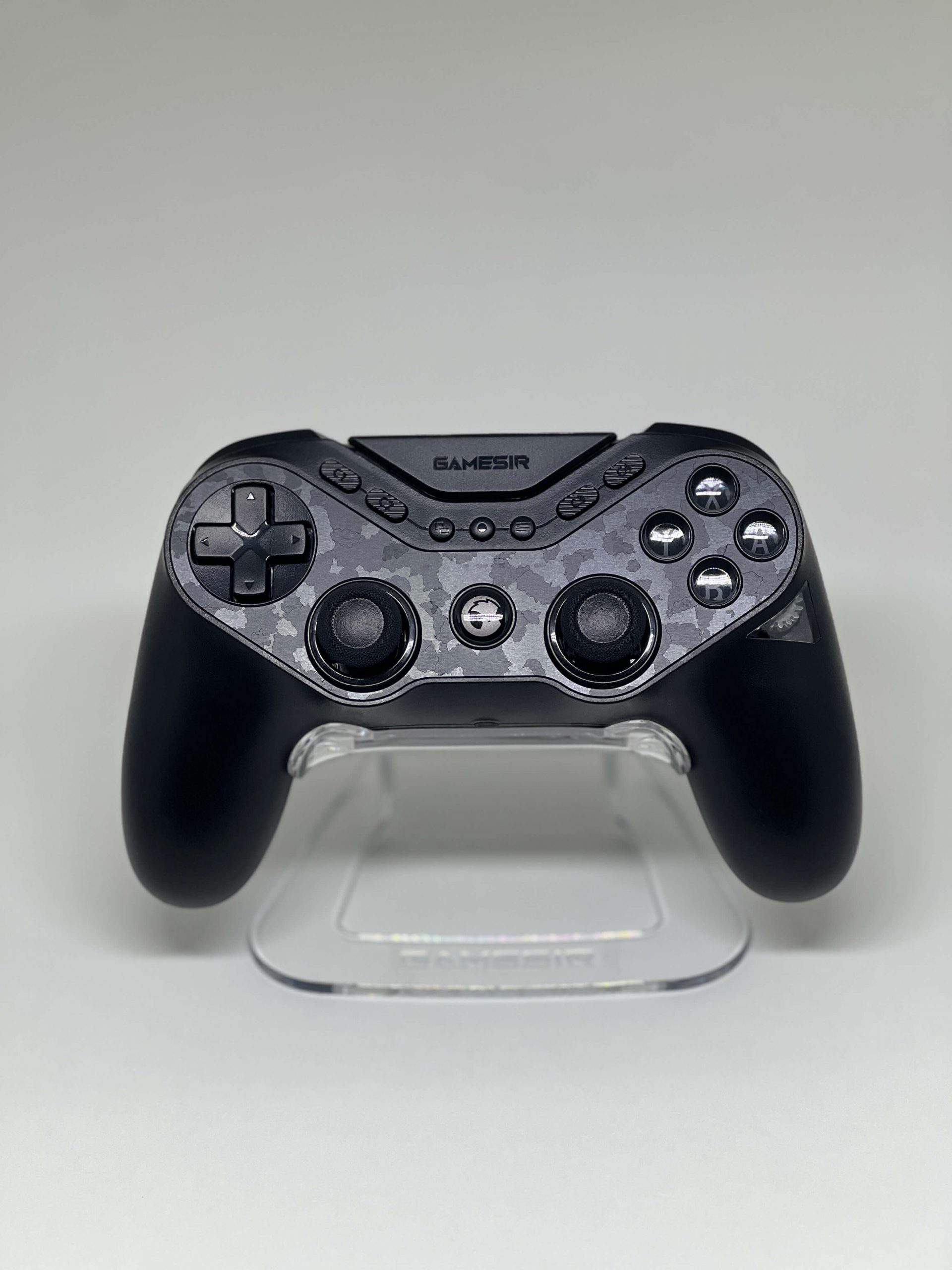 Review: Esse Controle Sem Fio da GameSir tem design inspirado em uma ...